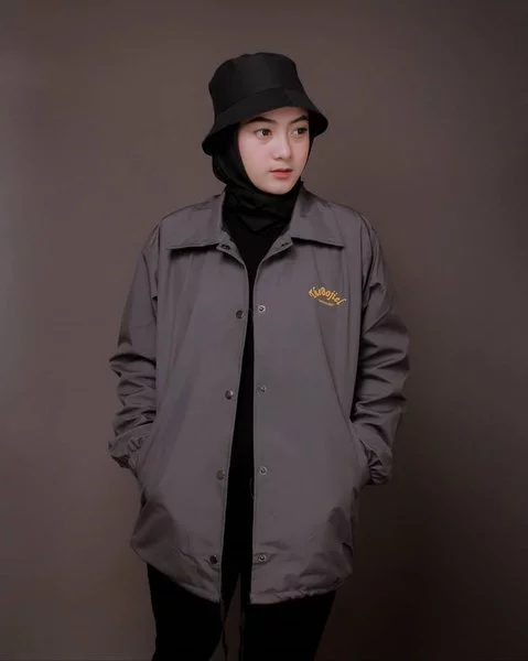 5 Pilihan Terbaik untuk Bahan Jaket Coach | Toko Kain Surabaya